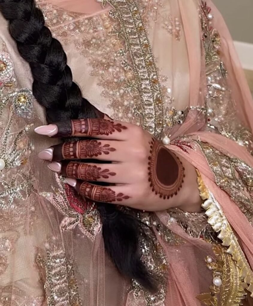 New Trend Mehndi Designs 2026 | Latest Minimal,&Modern